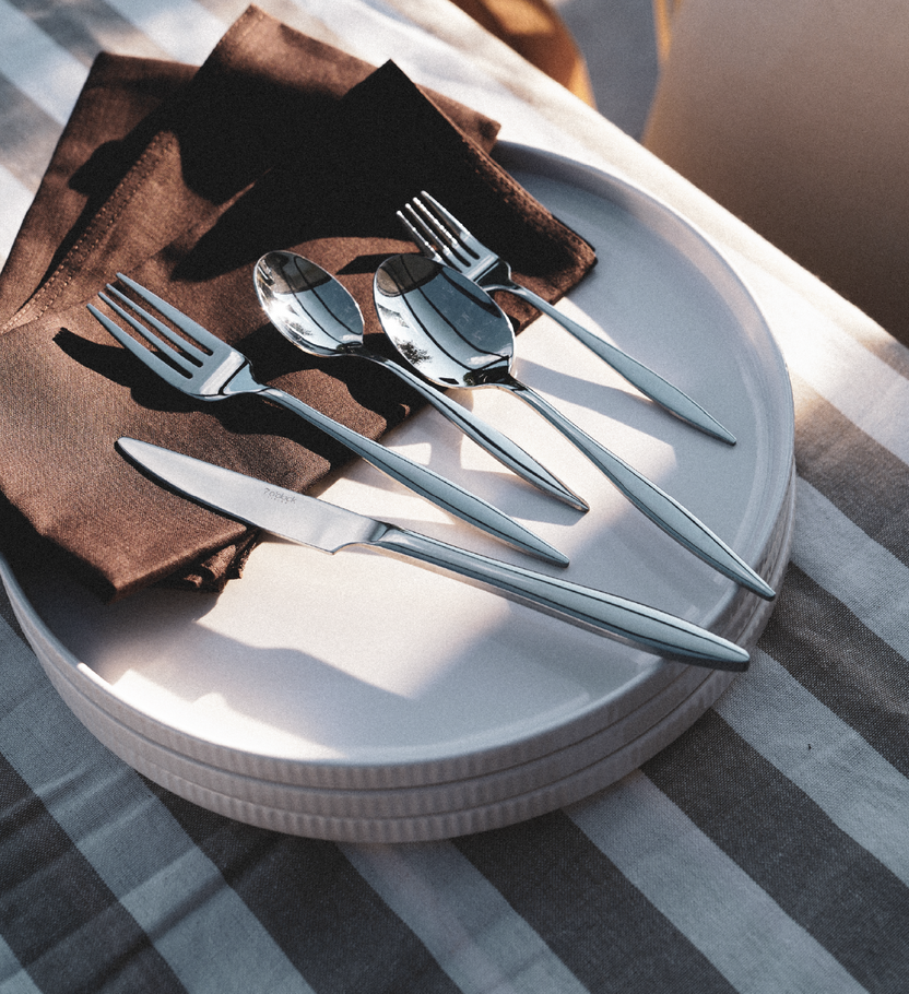 TABLEWARE
